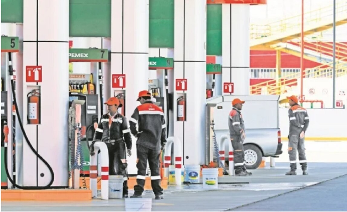 Por vender litros incompletos, clausuran gasolinera en León | Querétaro